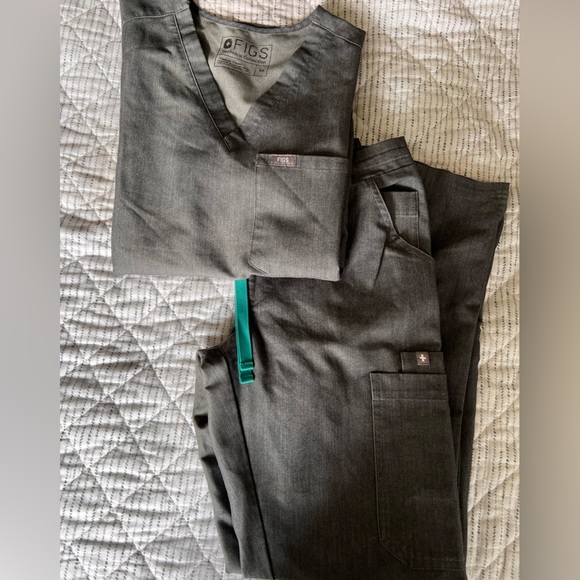 Figs | Other | Figs Charcoal Scrub Set | Poshmark
